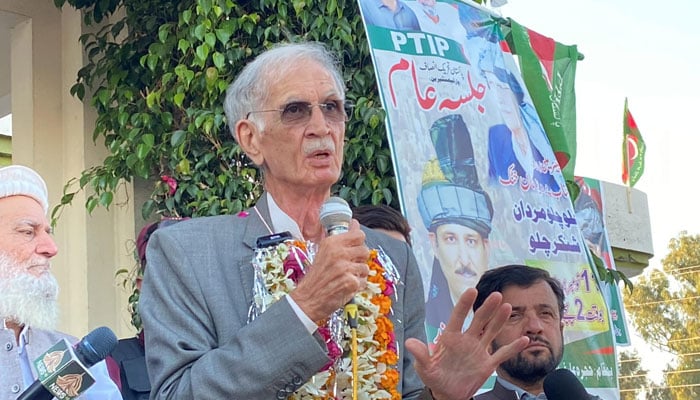 All three major political parties are dacoits: Khattak - News Diplomacy All three major political parties are dacoits: Khattak - News Diplomacy